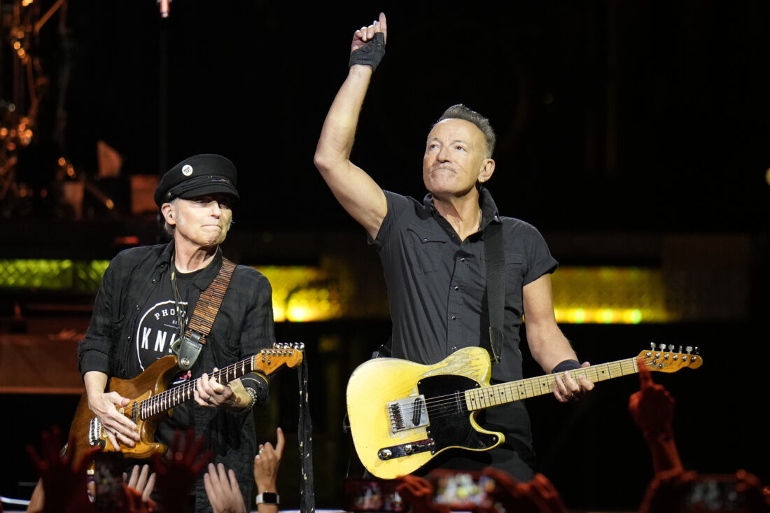 Springsteen, E St. Band launch 1st tour in 6 years | News, Sports, Jobs ...